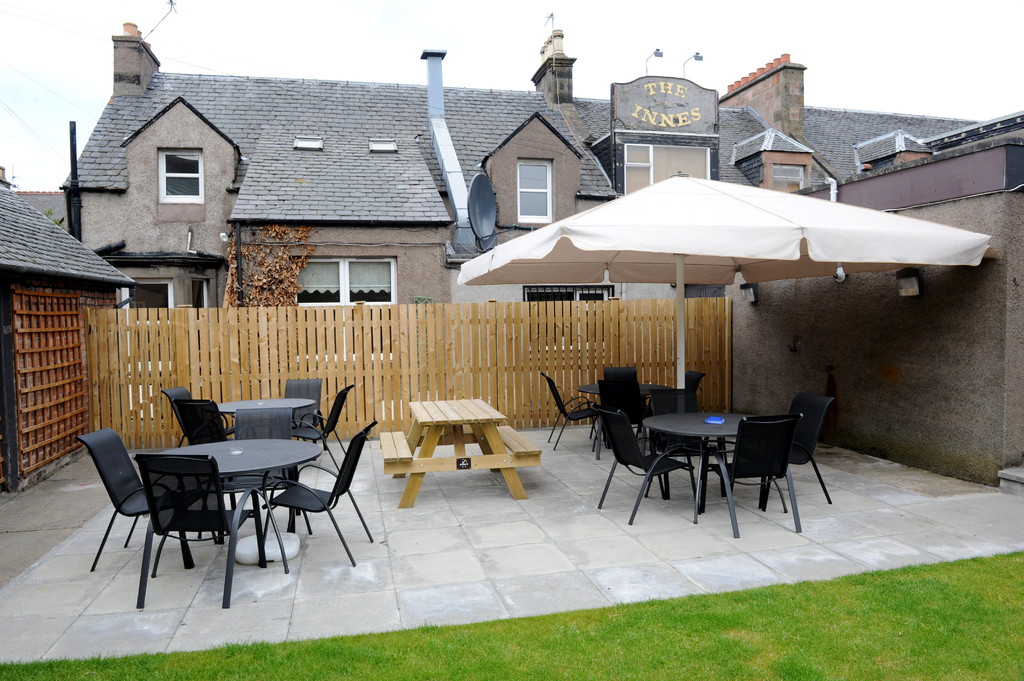 Innes Bar - Award Winning Pub Inverness -Highland Guide