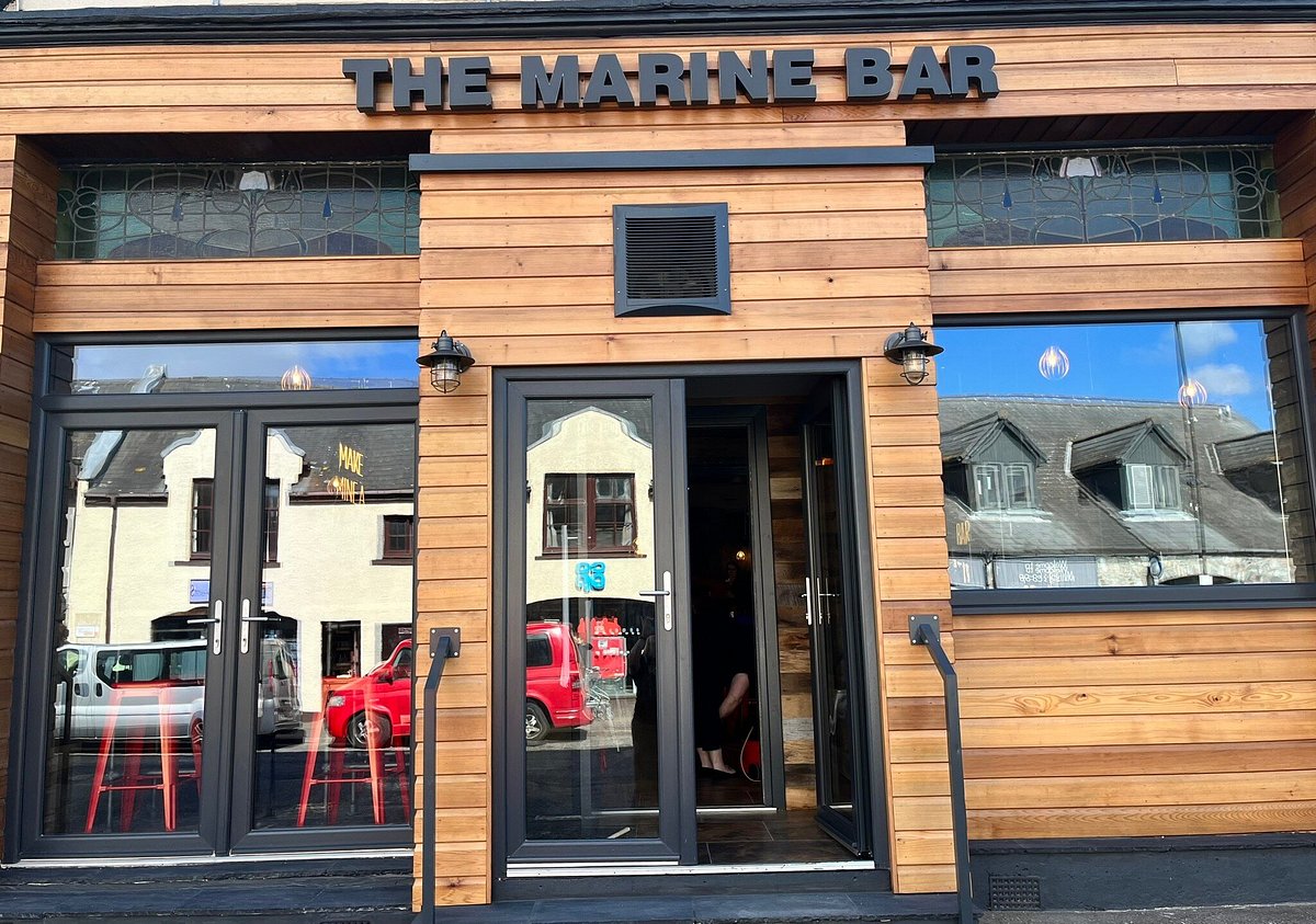 The Marine Bar | Pubs In Mallaig - Highland Guide