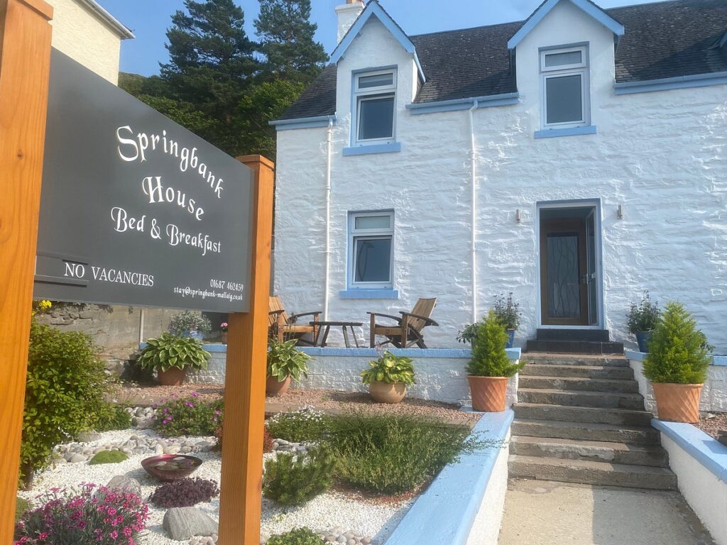 Springbank Guest House - Highland Guide