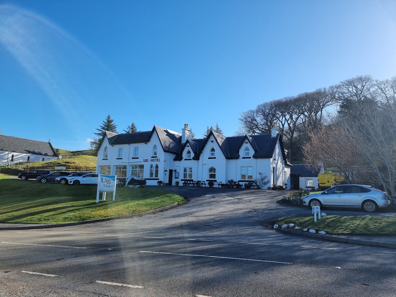 Uig Hotel - Highland Guide